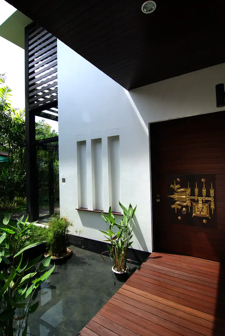 Kite Roof House - Jalan Merlimau 24 | Aamer Architects